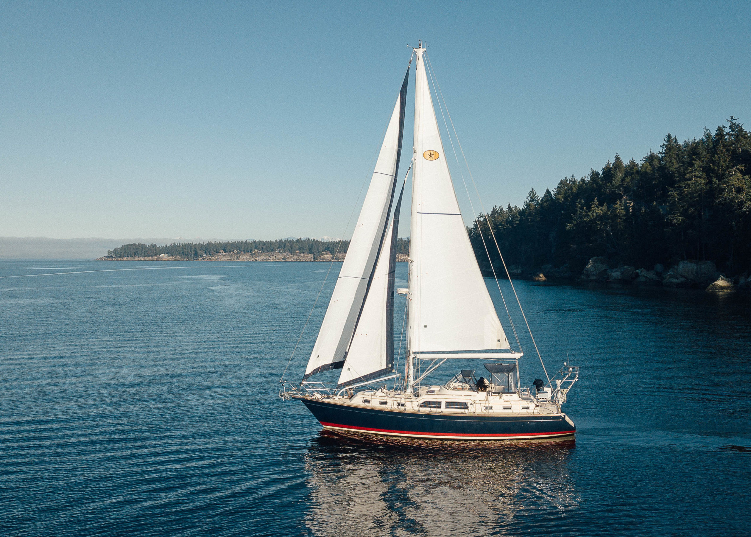 Island Packet 445 "Lucia Rose" - Swiftsure Yachts