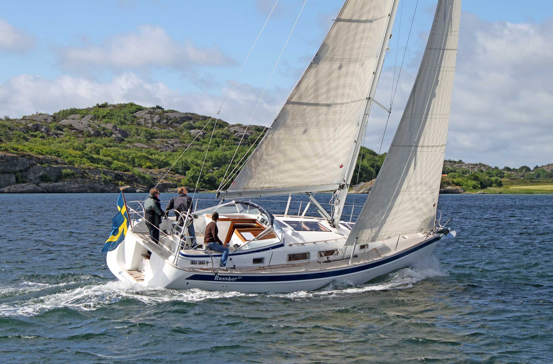 Hallberg-Rassy 372 - BELLA - Swiftsure Yachts